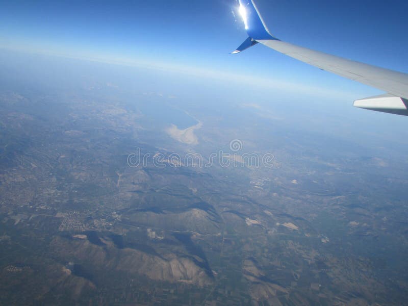 Antalya, Turchia, Vista Delle Montagne Da Un Aereo Fotografia Stock ... Antalya, Turchia, Vista Delle Montagne Da Un Aereo Fotografia Stock ...
