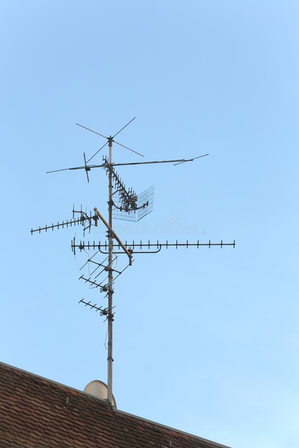 Antennes image stock. Image du industrie, communiquez - 13627231