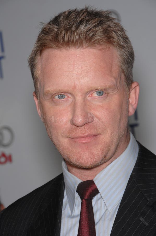 Anthony Michael Hall editorial image. Image of gala, lions - 24199175