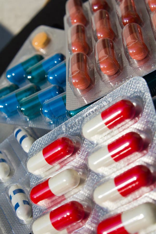 Antibióticos imagem de stock. Imagem de antiviral, droga - 32159649