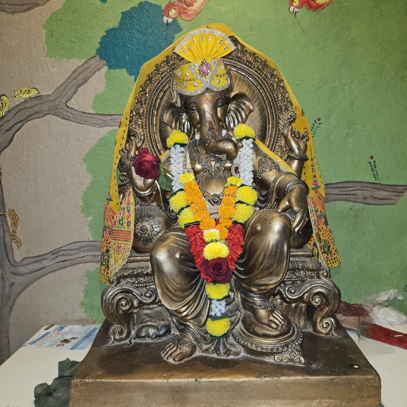Ganesh Idol with Lamp, Ganpati Sthapana at Home in Lockdown Stock Photo ...