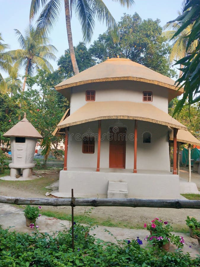 Antigua Casa De Aldea Modelo Imagen de archivo - Imagen de monasterio ...