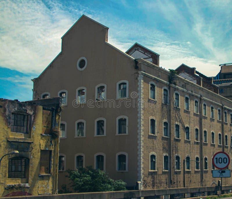 Antiguos Edificios En Y Alrededor Del Puerto Elizabeth Imagen editorial - Imagen de céntrico ...