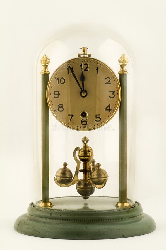 Antik klocka arkivfoto. Bild av kondition, hand, farfar - 31060312