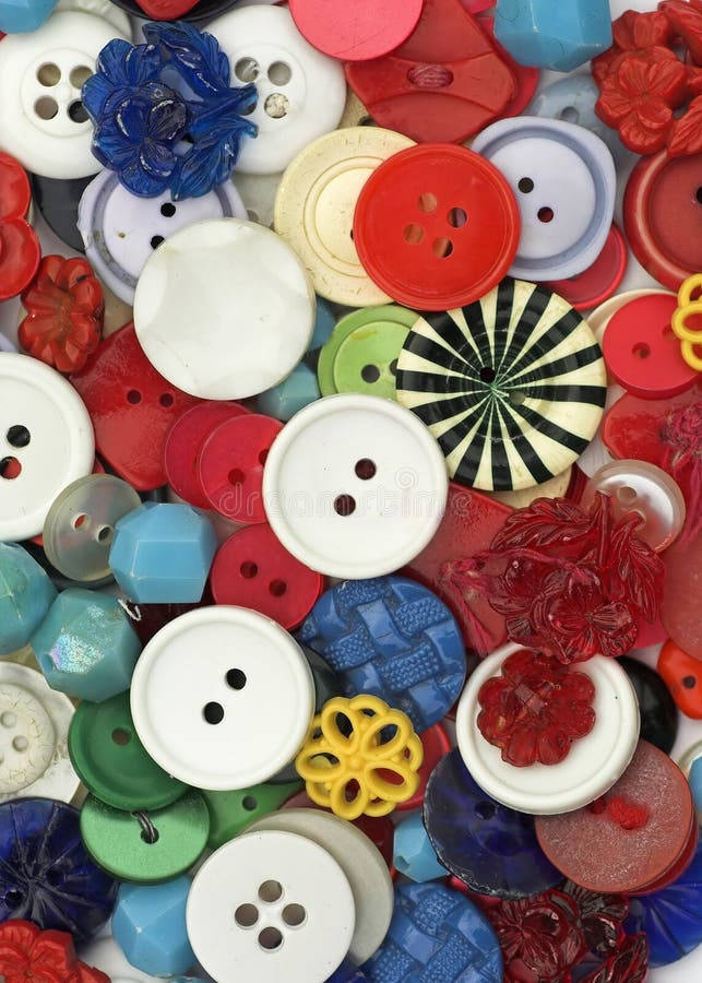 Antika knappar arkivfoto. Bild av retro, färgglatt, utsmyckat - 3913622