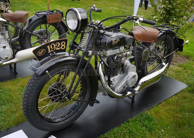 Antike Motorradmarke PRAGA 500 BD, 499 Ccm, 1928, Motorradmuseum ...