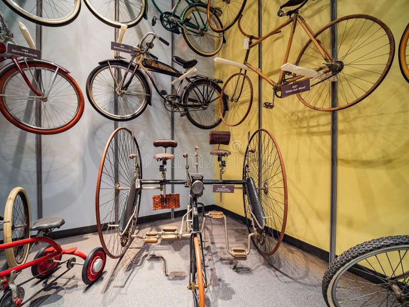 Antique Bicycle Display in the Interesting Science Museum Oklahoma ...