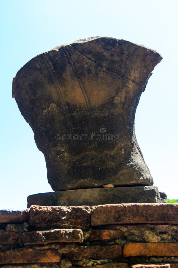 Head Buddha Thailand Ayuthaya Stock Photo - Image of cipher, figuring ...