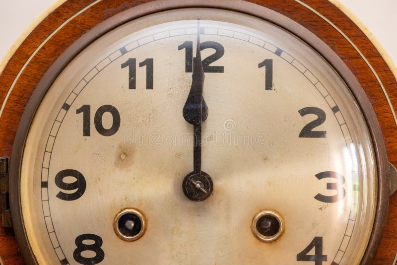 345 Clock Showing 12 Oclock Stock Photos - Free & Royalty-Free Stock ...