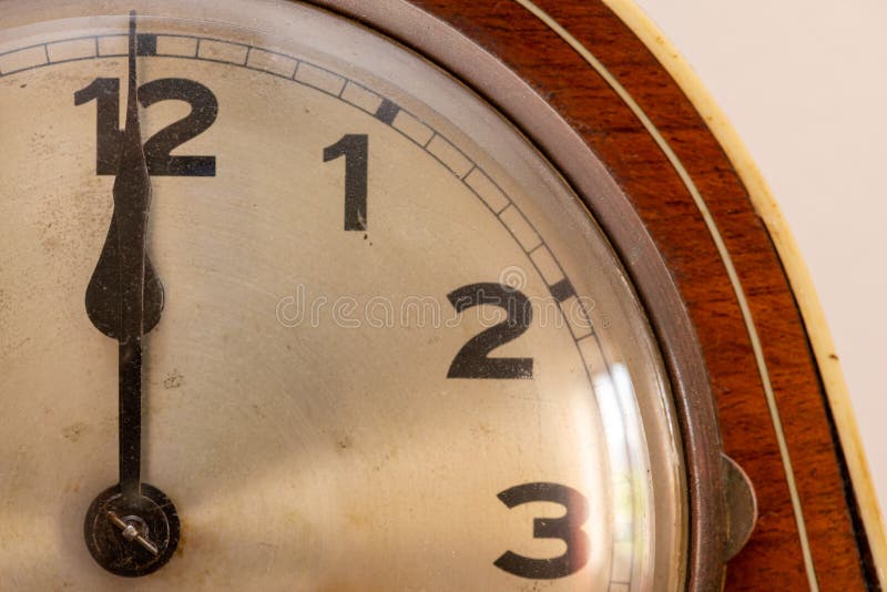 345 Clock Showing 12 Oclock Stock Photos - Free & Royalty-Free Stock ...