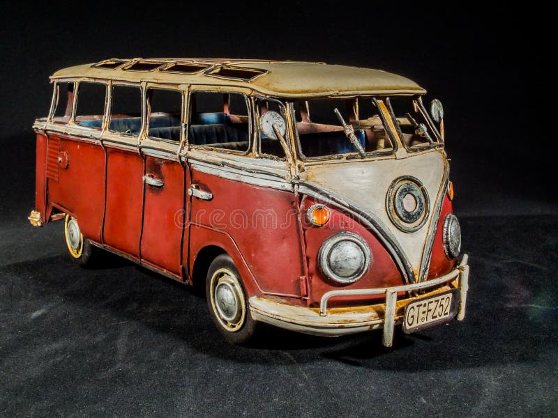 Antique mini old bus editorial photo. Image of antique - 221129601