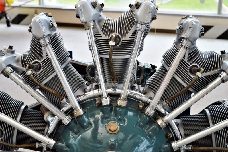 Antique plane engine editorial image. Image of transportation - 130097185