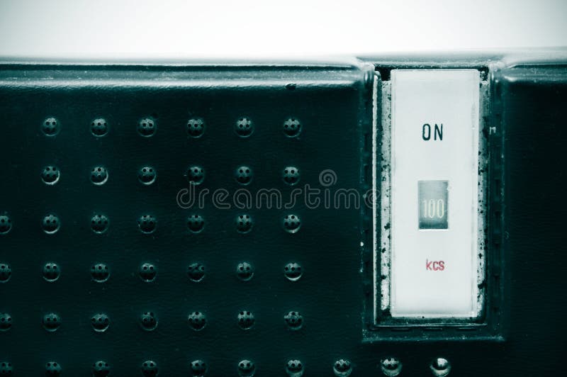 Antique radio stock image. Image of receptor, buttons - 13124643