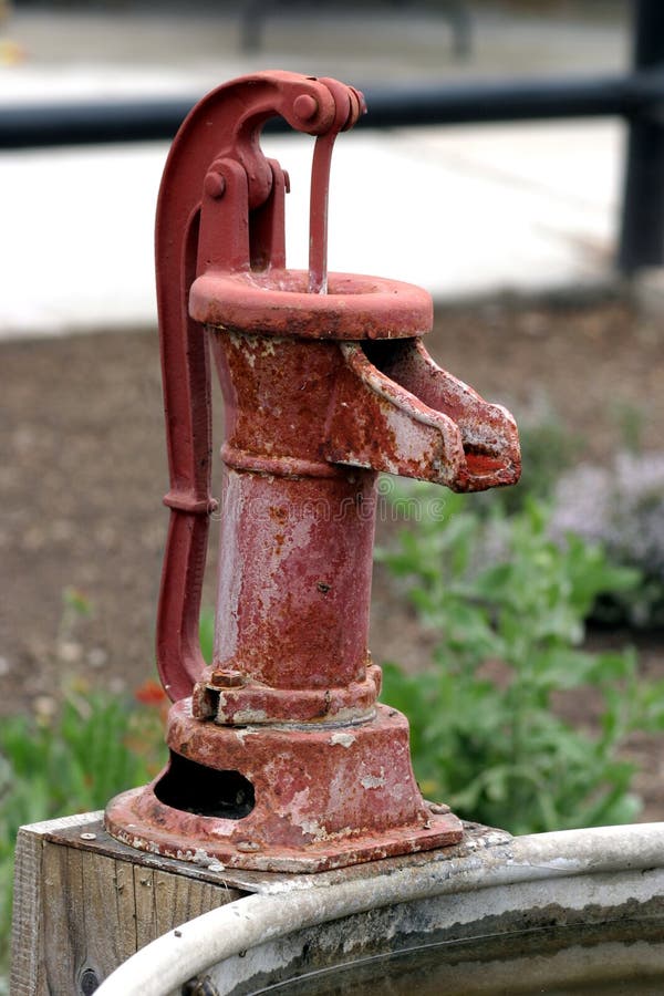 40+ Antique water pump Free Stock Photos - StockFreeImages