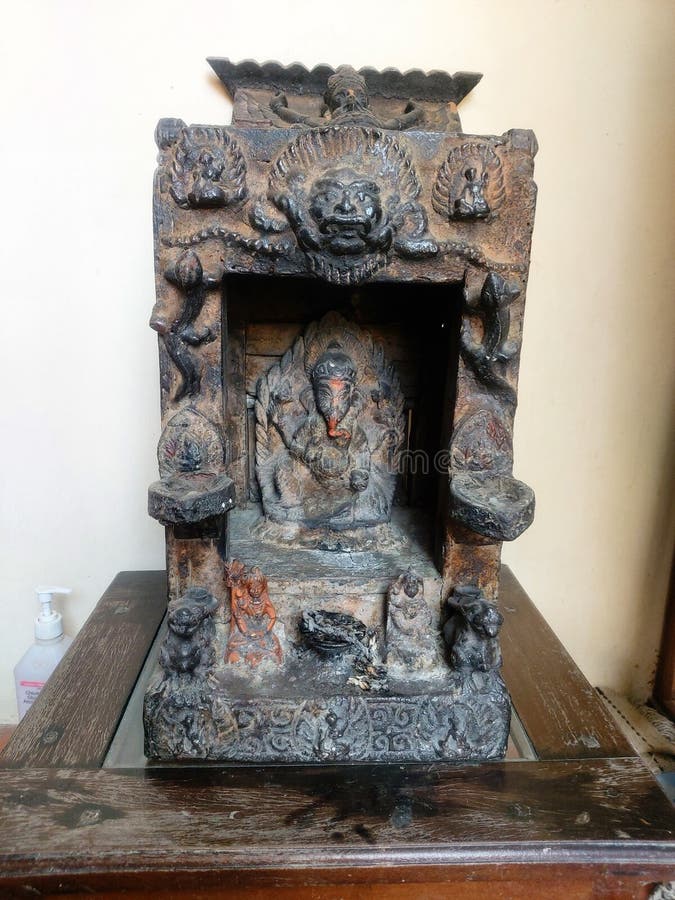 Antique Wooden Load Ganesh Statue Stock Photo - Image of antique ...