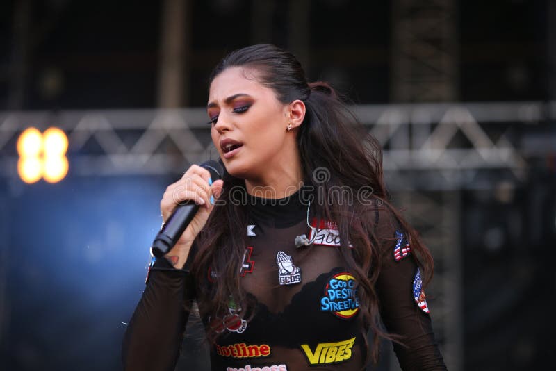 Antonia singer editorial photo. Image of disco, antonia - 32286086