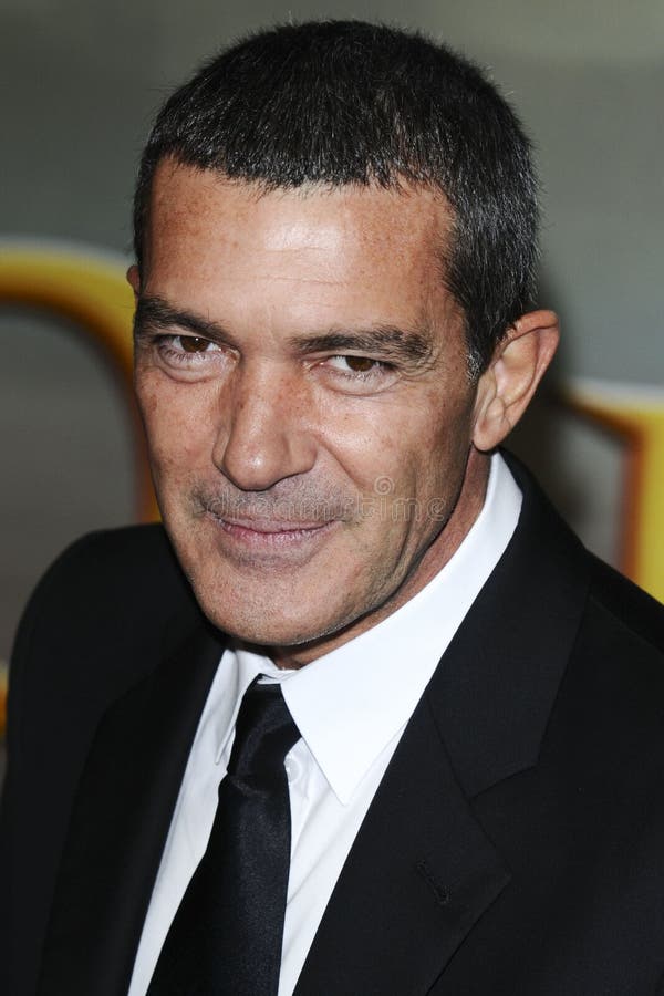 Antonio Banderas editorial image. Image of banderas, square - 22467555