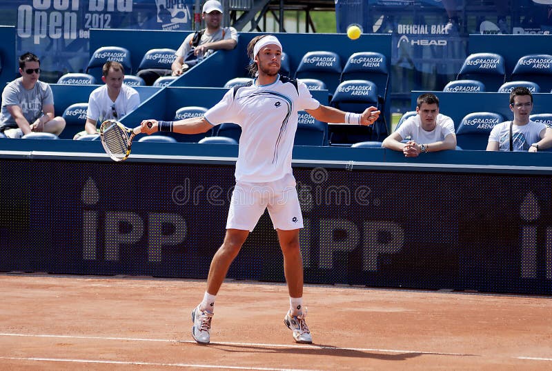 Antonio Veic-5 editorial image. Image of return, served - 24624590