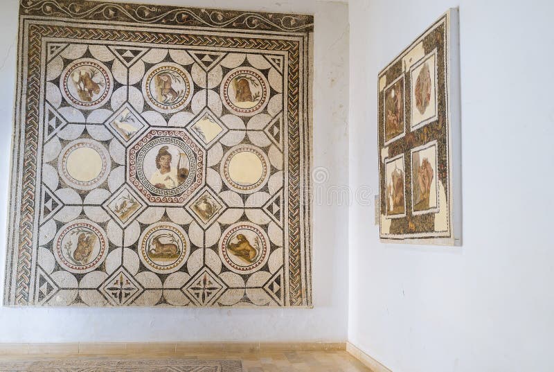 Rzymskie mozaiki obraz editorial. Obraz złożonej z antyk - 61469180