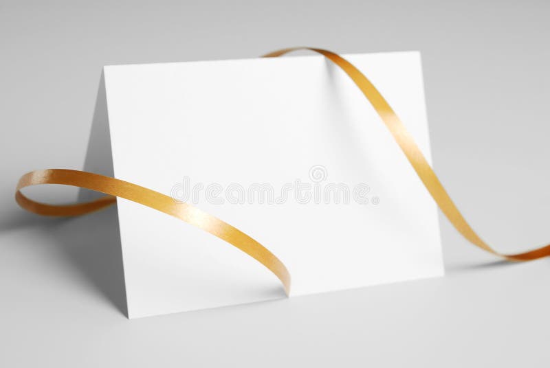 Anule Agradecem-lhe Cardar Com Fita Dourada Foto de Stock - Imagem de ...