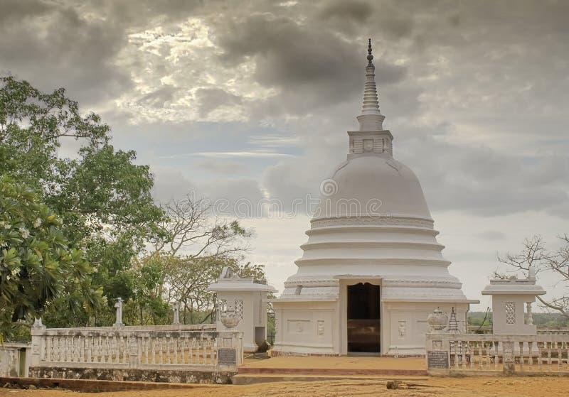 Anuradhapura - Awukana 1 stock image. Image of religion - 12655157
