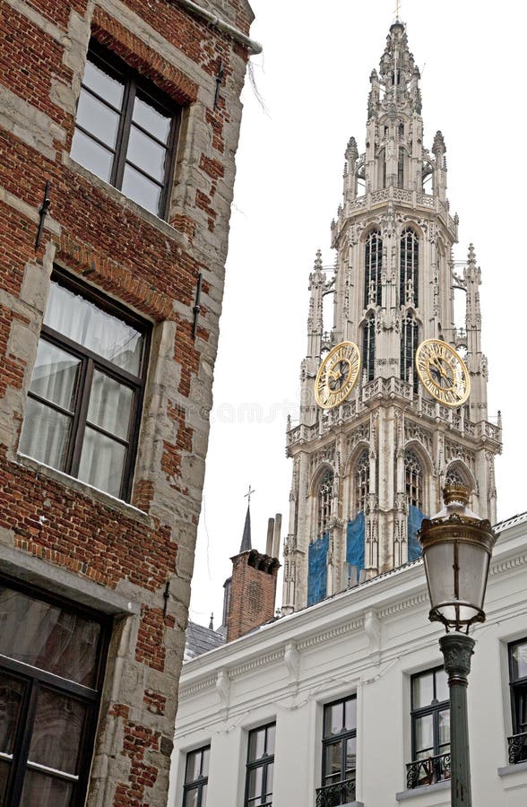 Architecture d'Anvers photo stock. Image du classique - 30197332