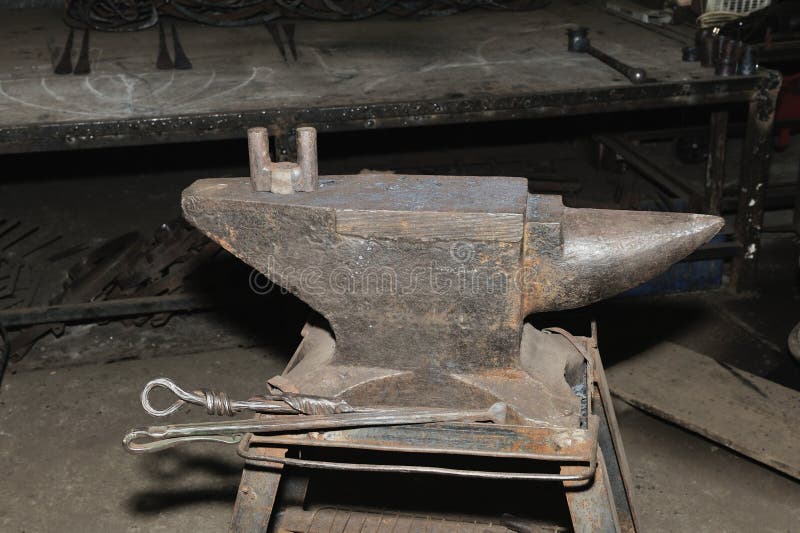 Anvil Used by a Blacksmith in Old Shop Stock Photo - Image of molten ...