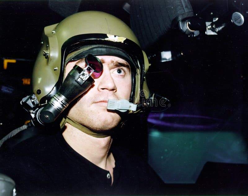 Apache Helicopter Helmet & Display System Picture. Image: 218692943