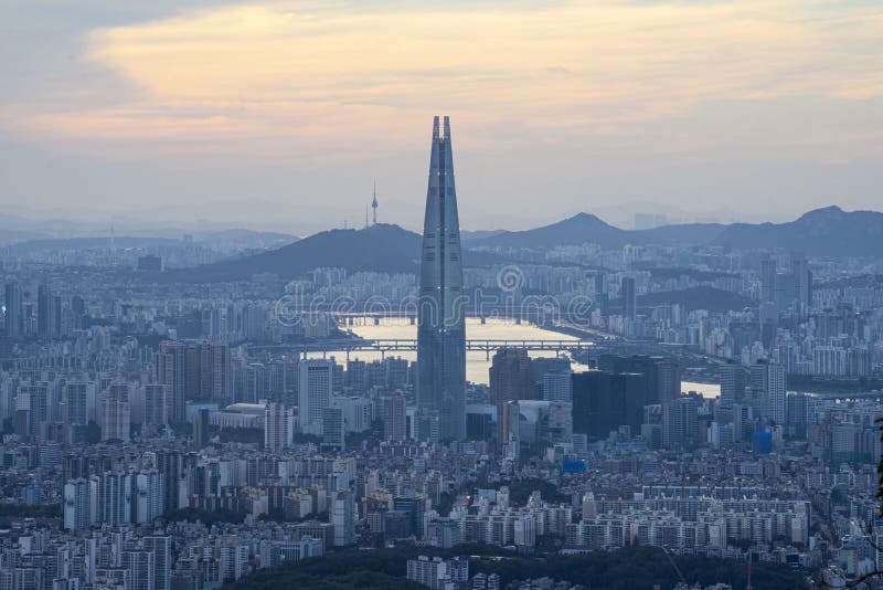 Apartment Landscape in Seoul, Korea Stock Image - Image of cityscape ...