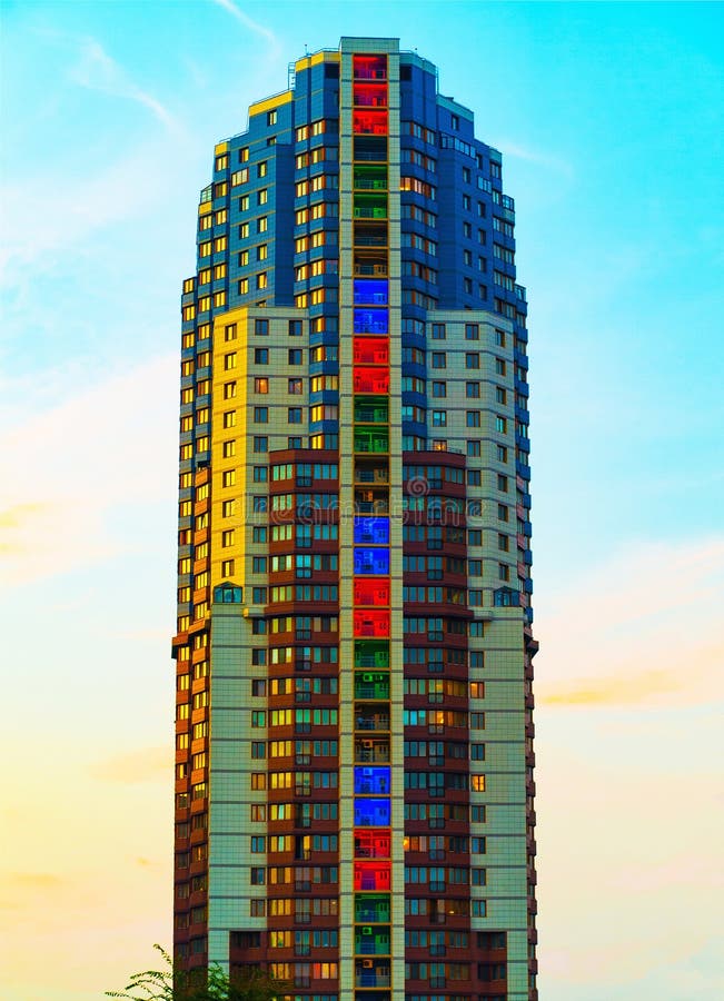 Apartment tower at sunset editorial image. Image of flats - 293861275