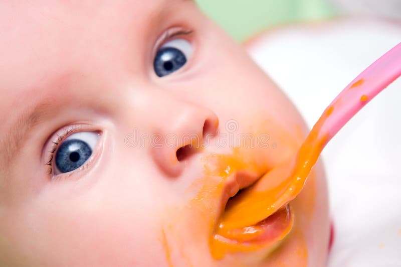 Apetite do bebé foto de stock. Imagem de fome, boca, olhos - 16170806