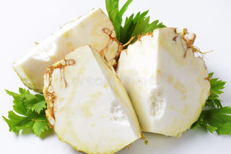 Apio Nabo Fresco En El Fondo Blanco Foto de archivo - Imagen de crudo ...