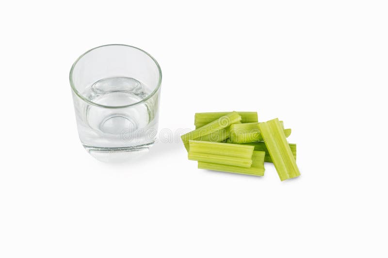 Apio Y Vidrio Tajados De Agua Imagen de archivo - Imagen de problema ...