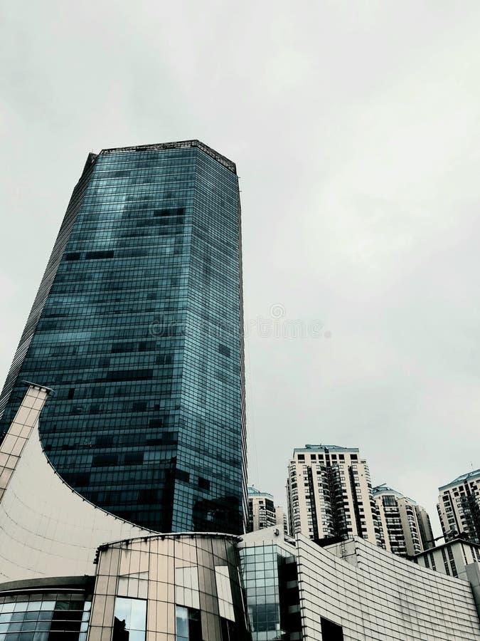 The APL Tower Behind the Central Park Mall Stock Image - Image of ...