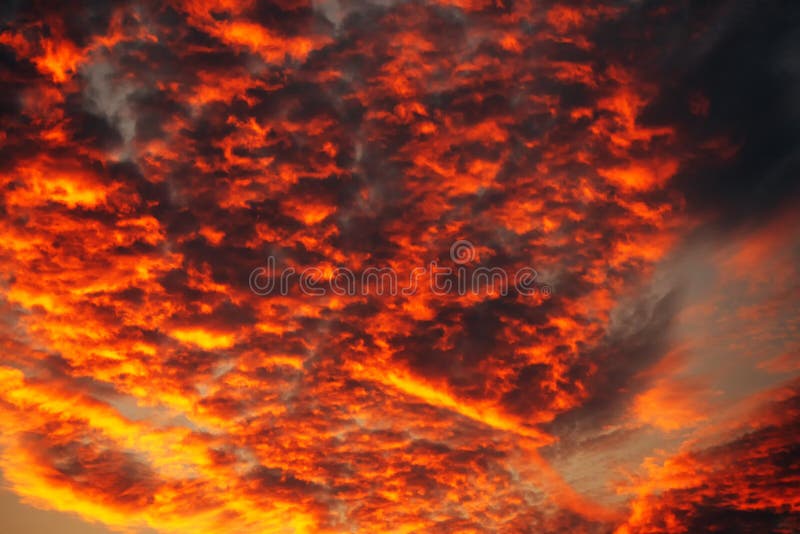 Dramatic Apocalyptic Scenario Stock Illustration - Illustration of ...