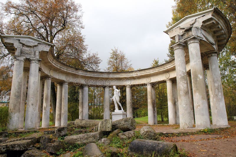The Apollo Colonnade in Pavlovsk Park Russia Stock Image - Image of ...