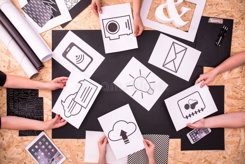 App icons on the paper stock image. Image of hands, message - 59793507