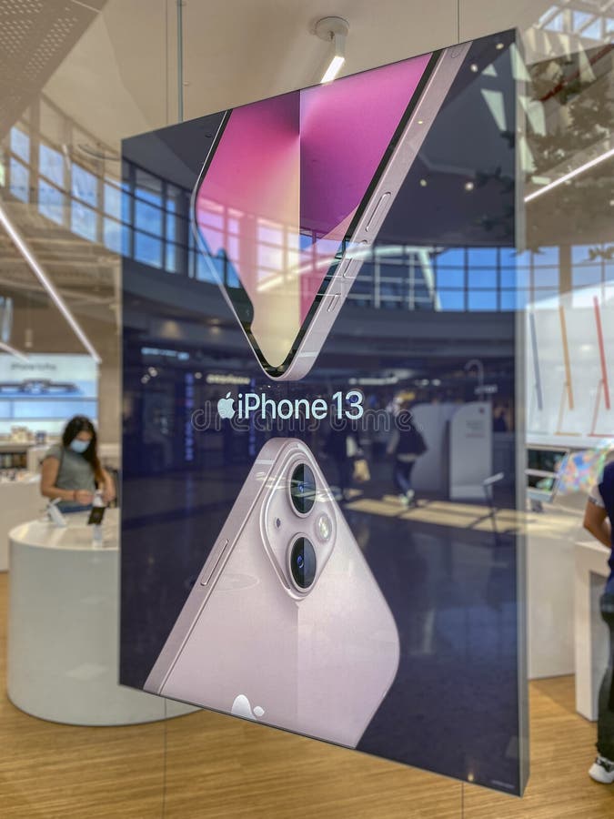 App Store Announcing the IPhone 13 Editorial Stock Photo - Image of ...