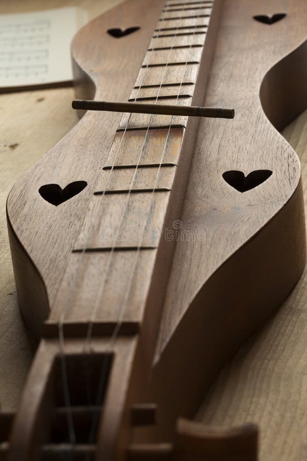 Appalachian Dulcimer Close Up Stock Photo - Image of string, bluegrass ...