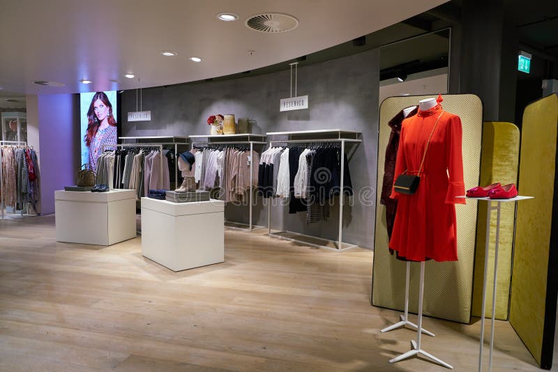 Apparel store editorial stock image. Image of store - 158295599