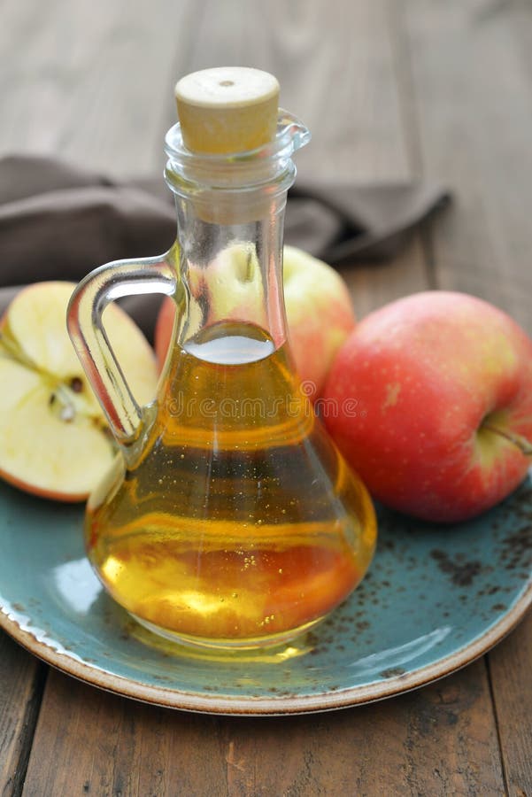 Apple-ciderazijn stock afbeelding. Image of nave, fles - 36784645