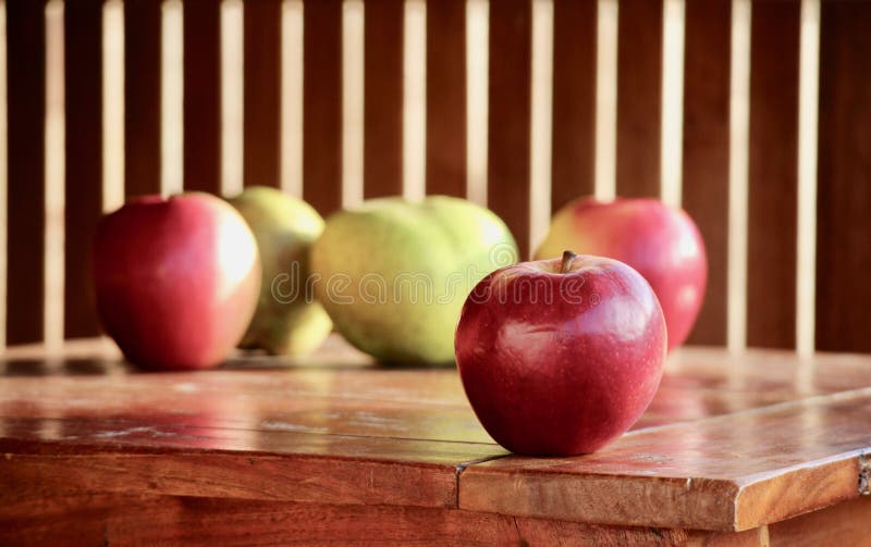 Apple, Fruit, Local Food, Produce Picture. Image: 112120399