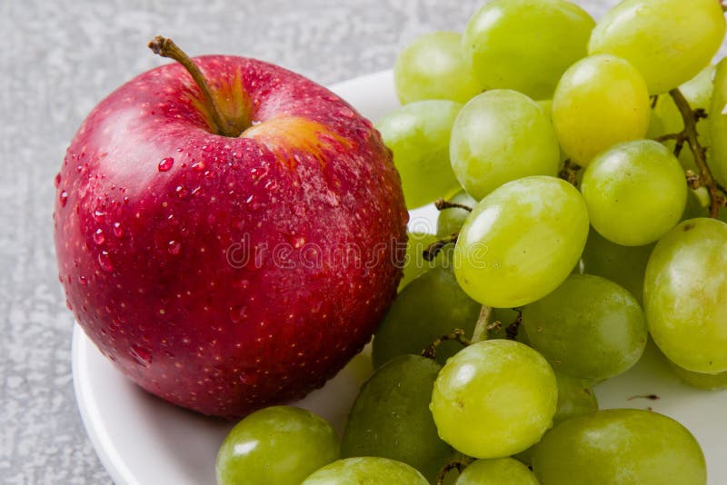 Apple with grapes stock image. Image of grape, meal, food - 92311981