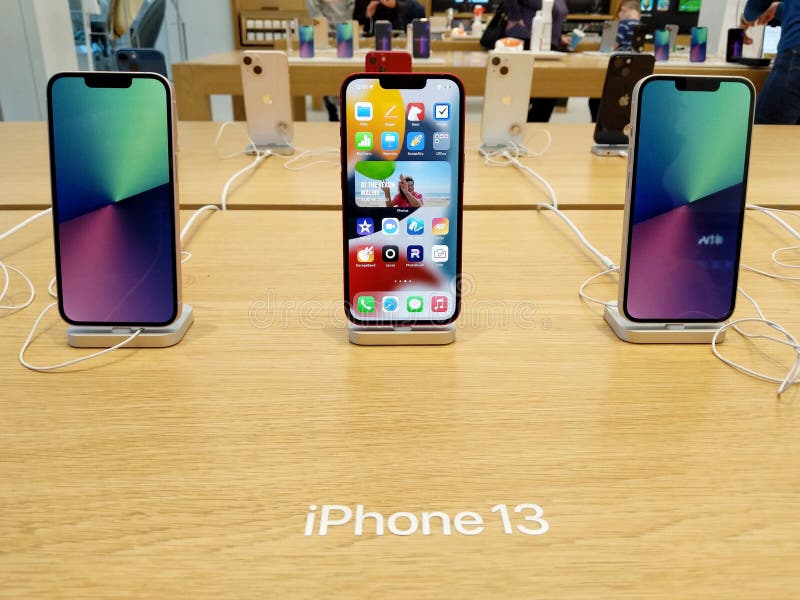 672 Iphone 13 Table Stock Photos - Free & Royalty-Free Stock Photos ...