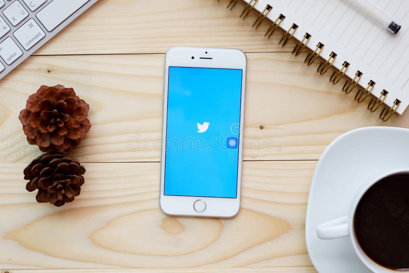 Apple IPhone 6s Open Twitter Application Editorial Stock Image - Image ...