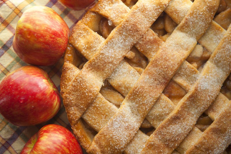 Apple Pie with Lattice Crust Stock Photo - Image of crust, home: 209523008