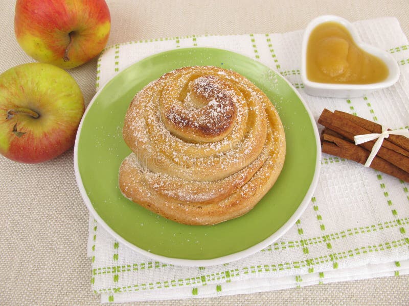 Apple Pinwheel with Icing Sugar Stock Image - Image of cinnamon, yeast ...