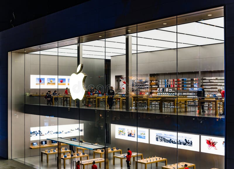 Apple Retail Store in Chengdu Editorial Stock Photo - Image of people ...