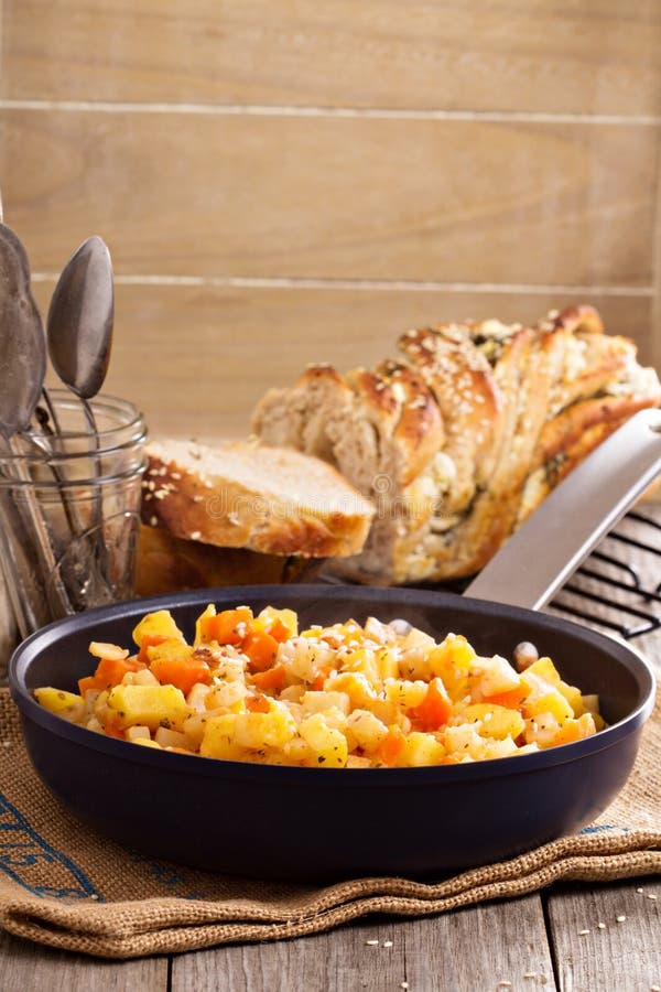 Apple and Root Vegetable Hash Stock Image - Image of vegan, vegetables ...