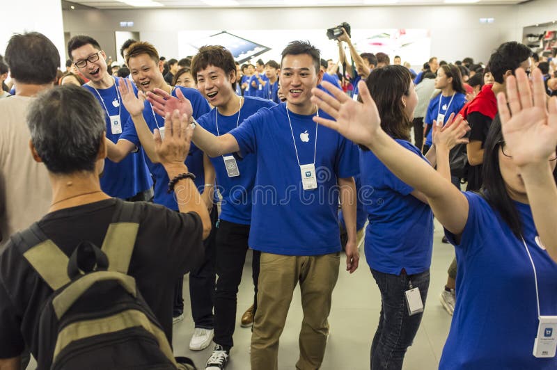 Apple Sales and Apple Fans editorial stock photo. Image of sales - 26851928